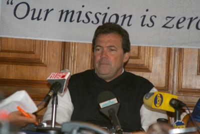 ERIC GUIMBEAU: « Que l’opposition composée du MMM et du MSM démissionne ...