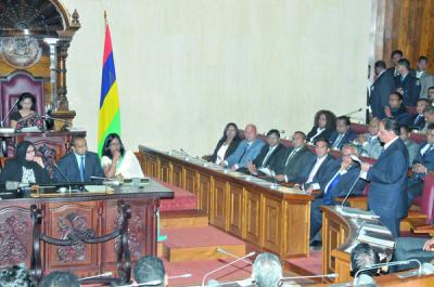 LUNDI DERNIER : C’était la grande rentrée | Le Mauricien